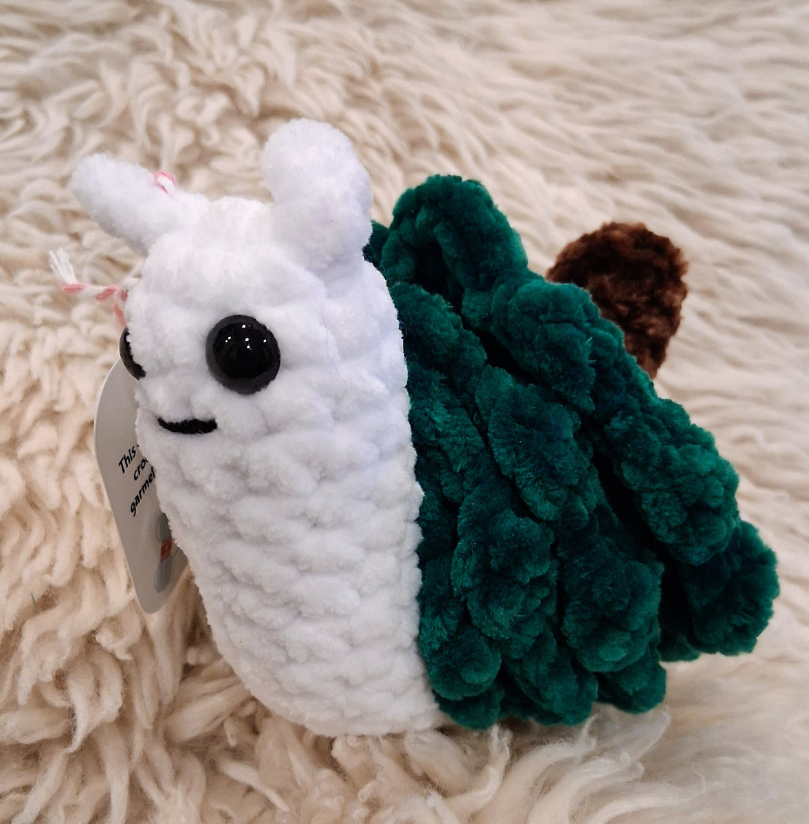 Hooks & Whimsy - Christmas Snails – Play Hollow